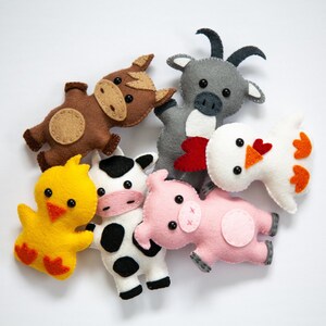 Pattern - Farm Animal Set With Pig, Horse, Cow, Goat, Chicken and Baby ...