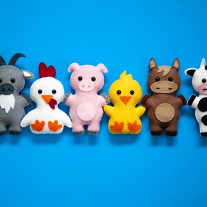 Pattern - Farm Animal Set With Pig, Horse, Cow, Goat, Chicken and Baby ...