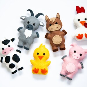 Pattern - Farm Animal Set With Pig, Horse, Cow, Goat, Chicken and Baby ...