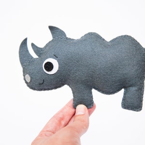 Pattern - Felt Zoo Animals - Lion, Elephant, Giraffe, Zebra, Monkey ...