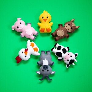 Pattern - Farm Animal Set With Pig, Horse, Cow, Goat, Chicken and Baby ...
