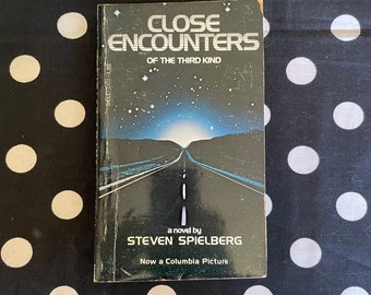 1978 Novelization of 'close Encounters of the Third Kind'. Hardcover ...
