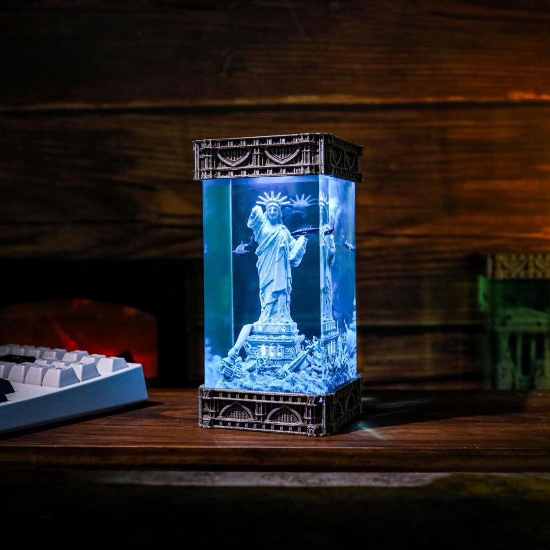 Statue of Liberty Night Lamp, LED Anime Night Light, Living Room Accent ...