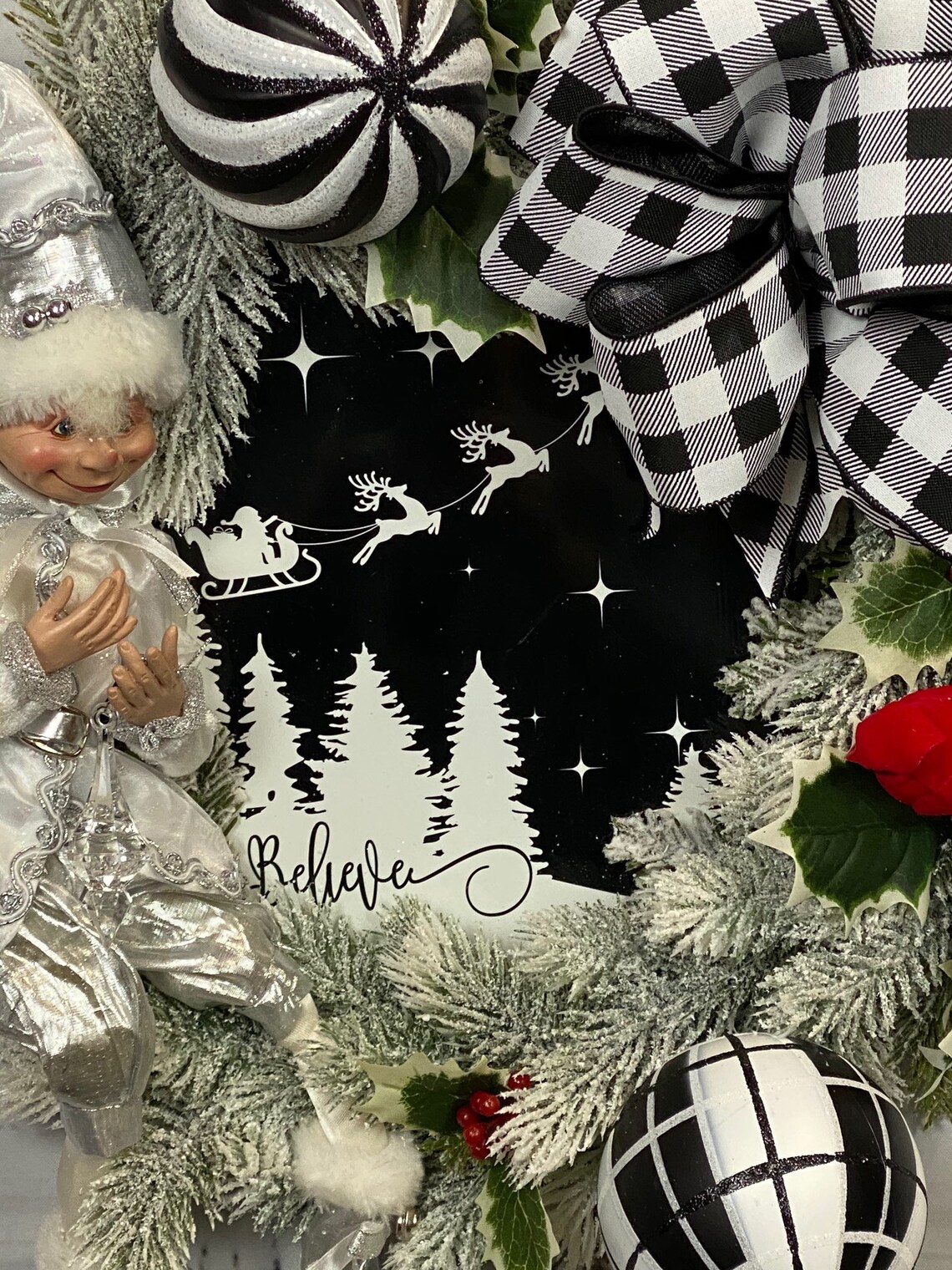 RAZ Elf Wreath, Winter Wreath, Christmas Wreath, Home Décor, Farmhouse ...