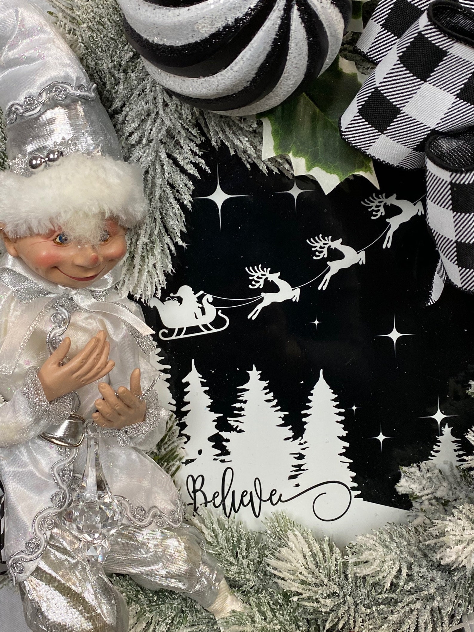 RAZ Elf Wreath Winter Wreath Christmas Wreath Home Décor - Etsy