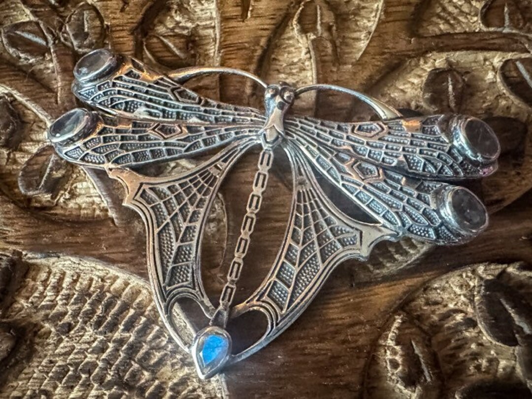 Terra Stones / Exclusive Art Nouveau Dragonfly With Labradorite ...