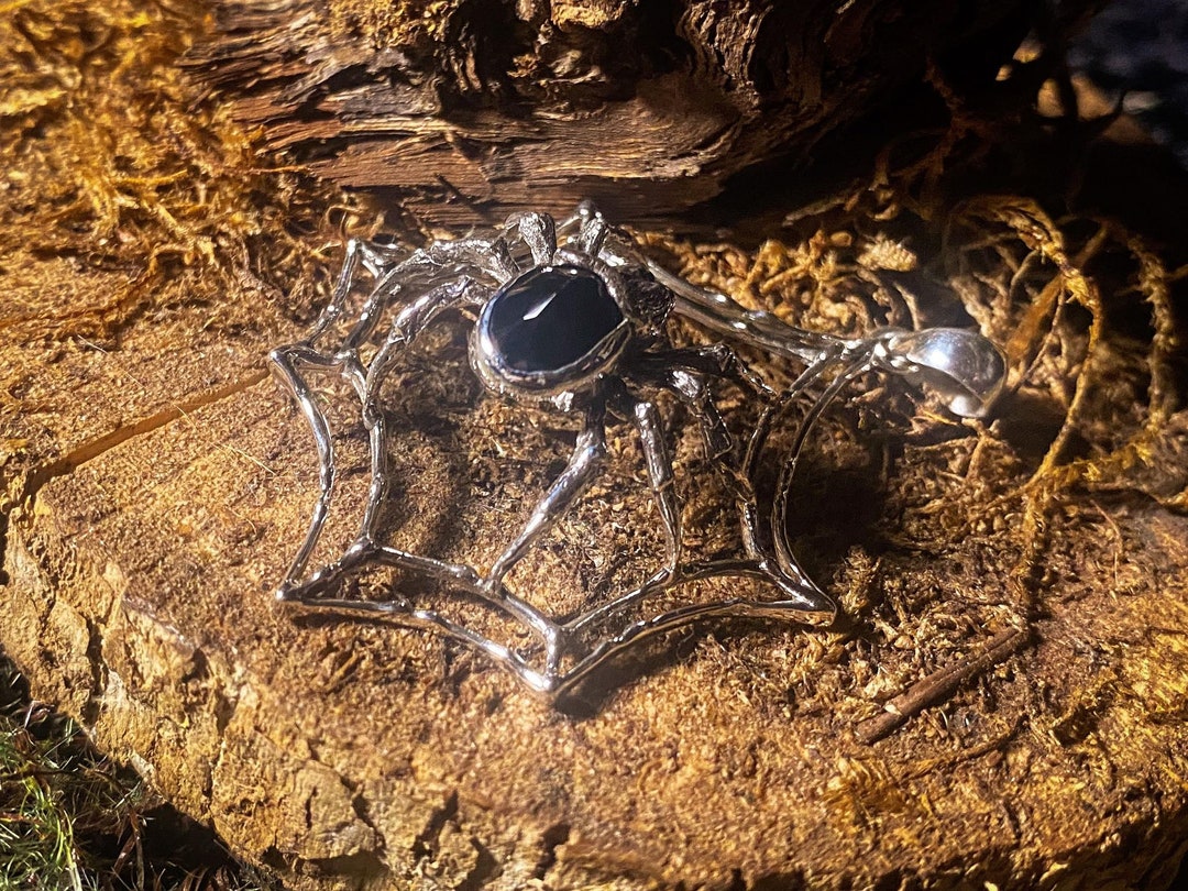 Goddess Designs / Detailed Webbing Spider in Sterling Silver Web With ...