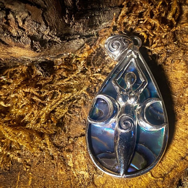 Goddess Pendant - Etsy