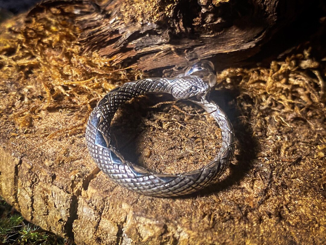 Goddess Designs / Detailed Ouroboros Snake Sterling Silver Pendant - Etsy
