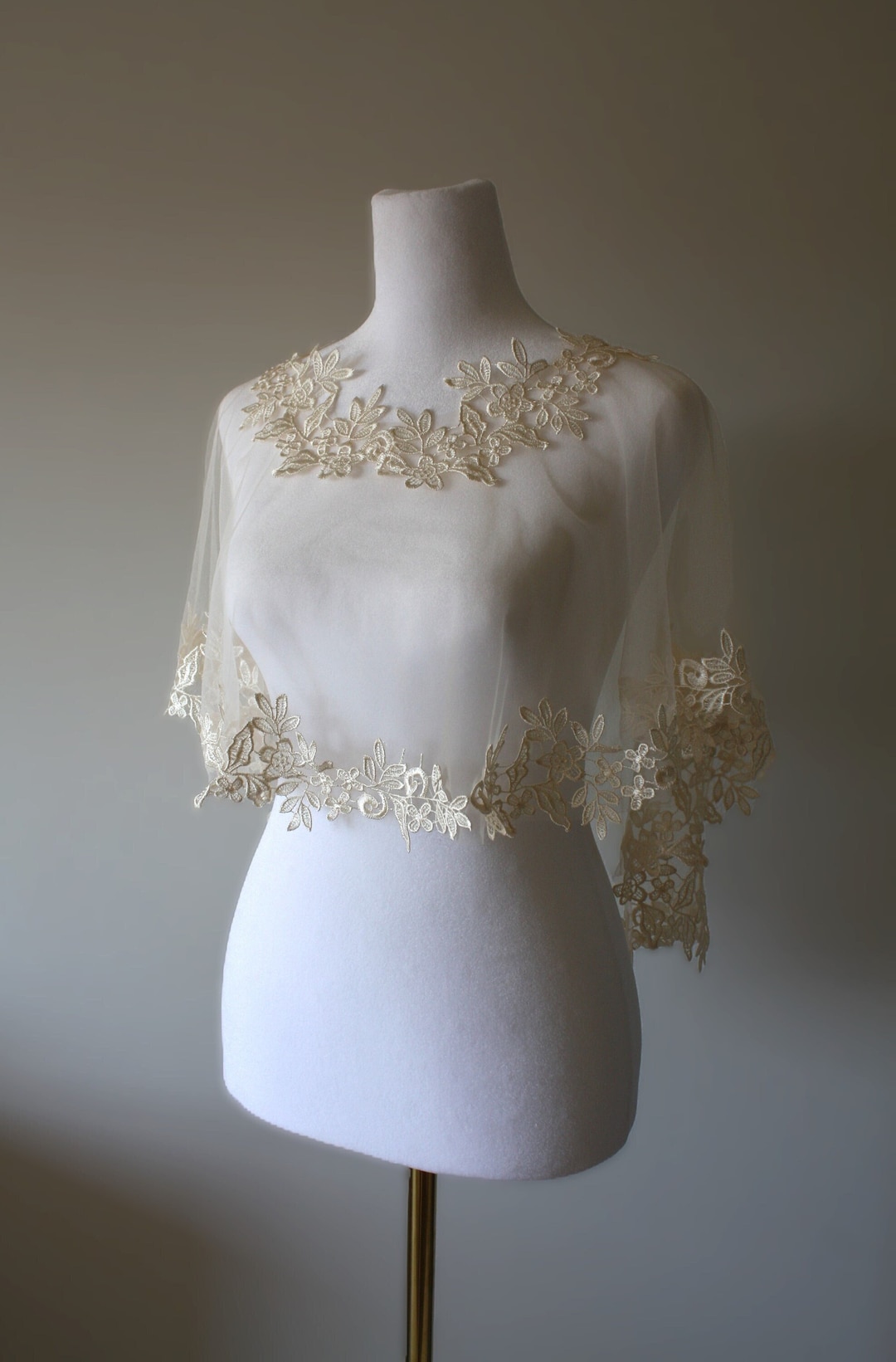 Ivory Lace Capelet, Ivory Shrug, Ivory Lace Bolero, Lace Bridal Bolero ...