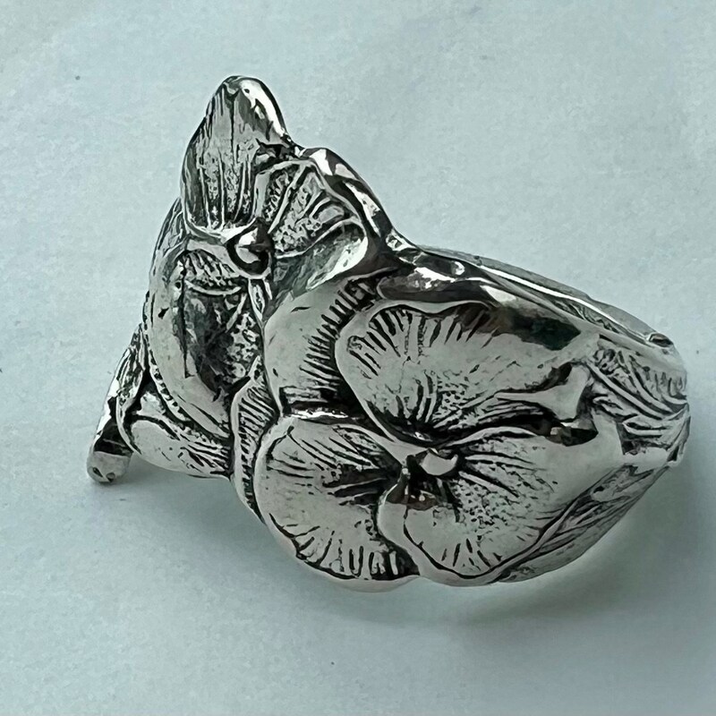 Pansy Flower Ring - Etsy