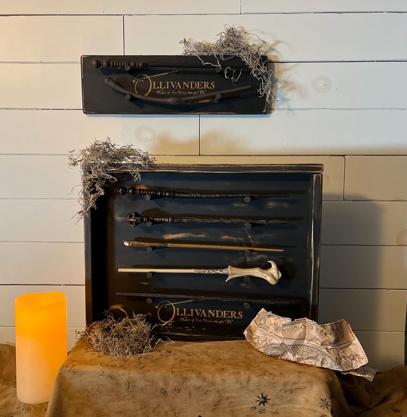 2 Wand Display for Witches and Wizards - Etsy