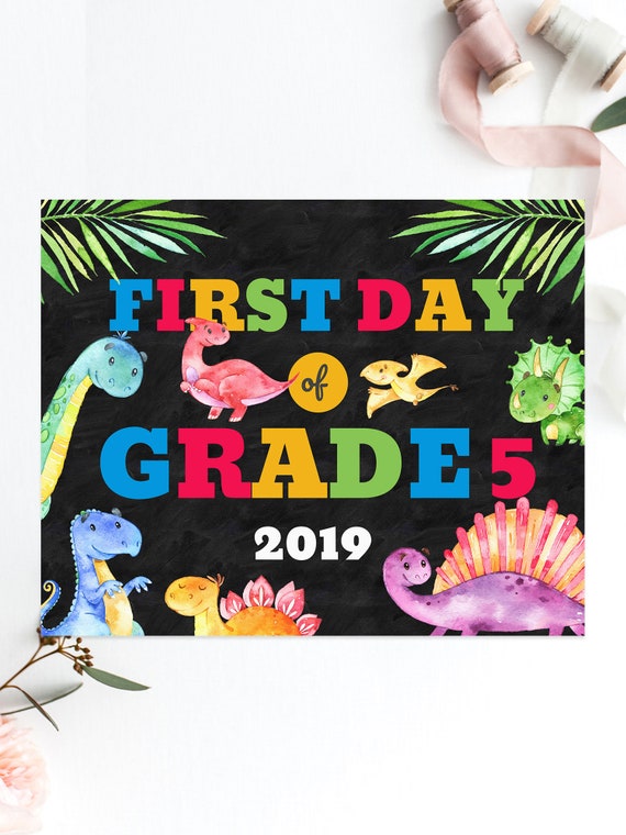 First Day of Grade 5 Sign INSTANT DOWNLOAD Back to School | Etsy