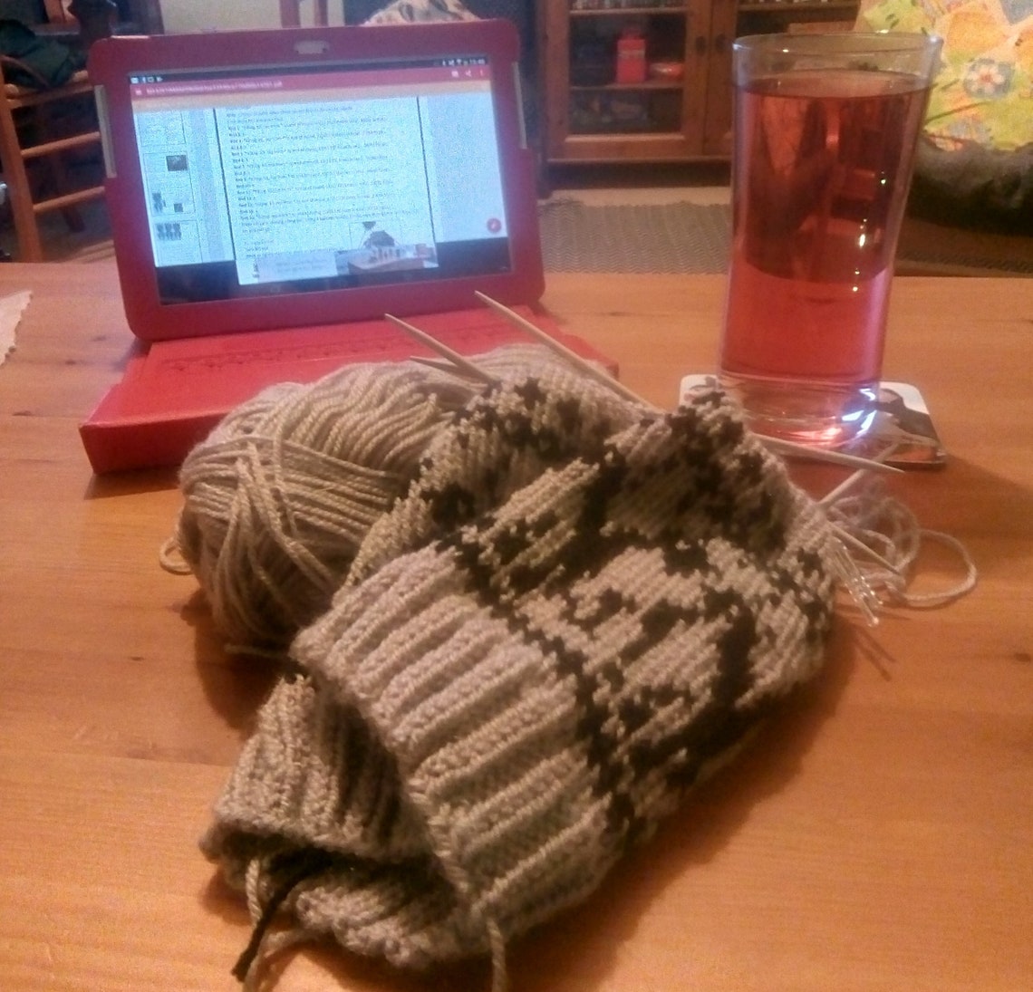 Puffin Hat PDF Knitting Pattern, Fair Isle Hat Easy Knit Pattern - Etsy UK