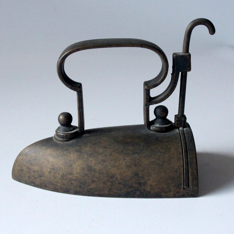 Vintage antique cast iron man - Etsy.de