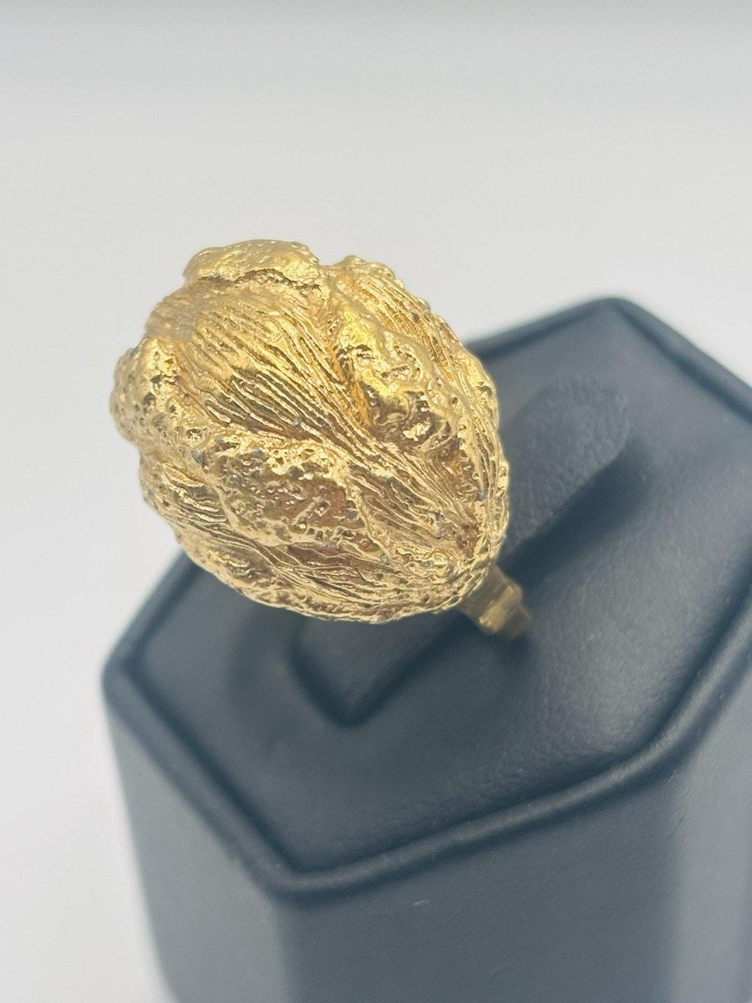 Vintage VENDOME Textured Gold-tone Dome Square Shank Adjustable Ring 4 ...