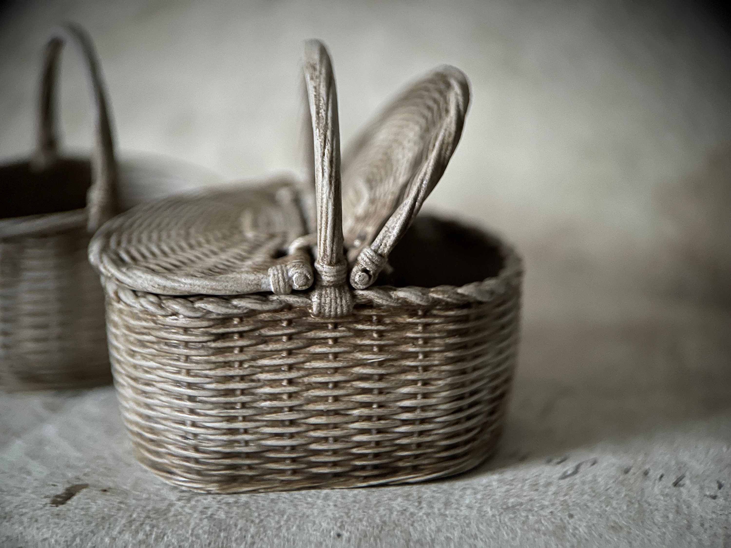 Unpainted KIT 12th Scale 1:12 Picnic Shopping Basket Dollhouse ...