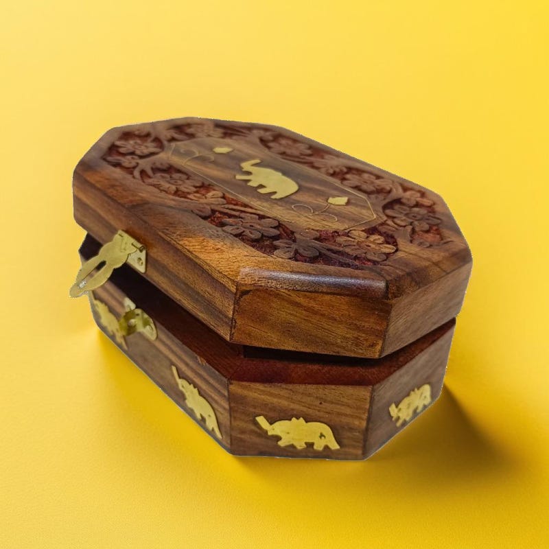 Traditional Jewelry Box - Etsy