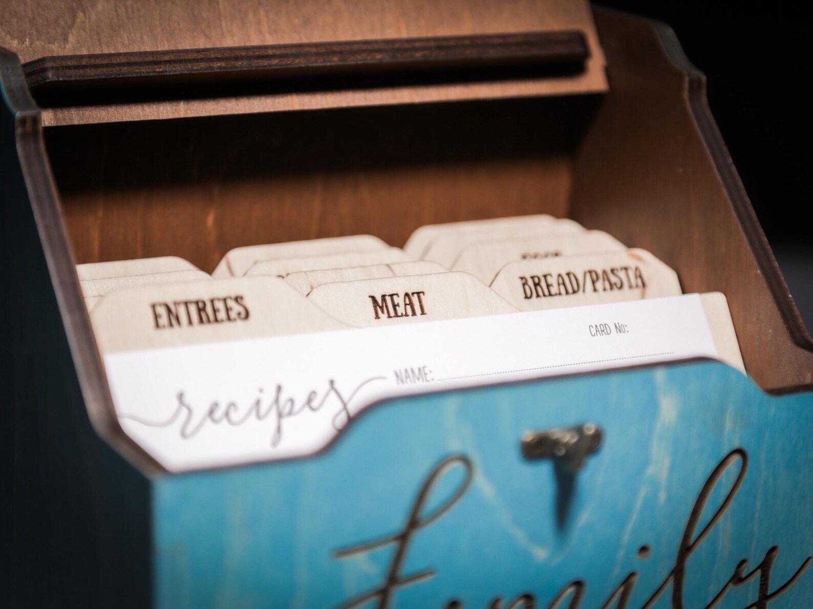 Personalized Family Recipe Box - Custom Wooden Recipe Card Organizer ...