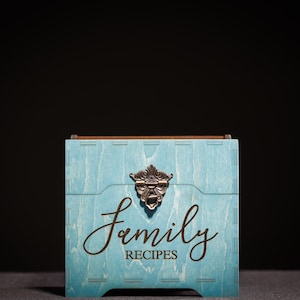 Personalized Family Recipe Box - Custom Wooden Recipe Card Organizer ...