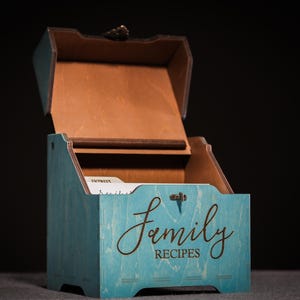 Personalized Family Recipe Box - Custom Wooden Recipe Card Organizer ...