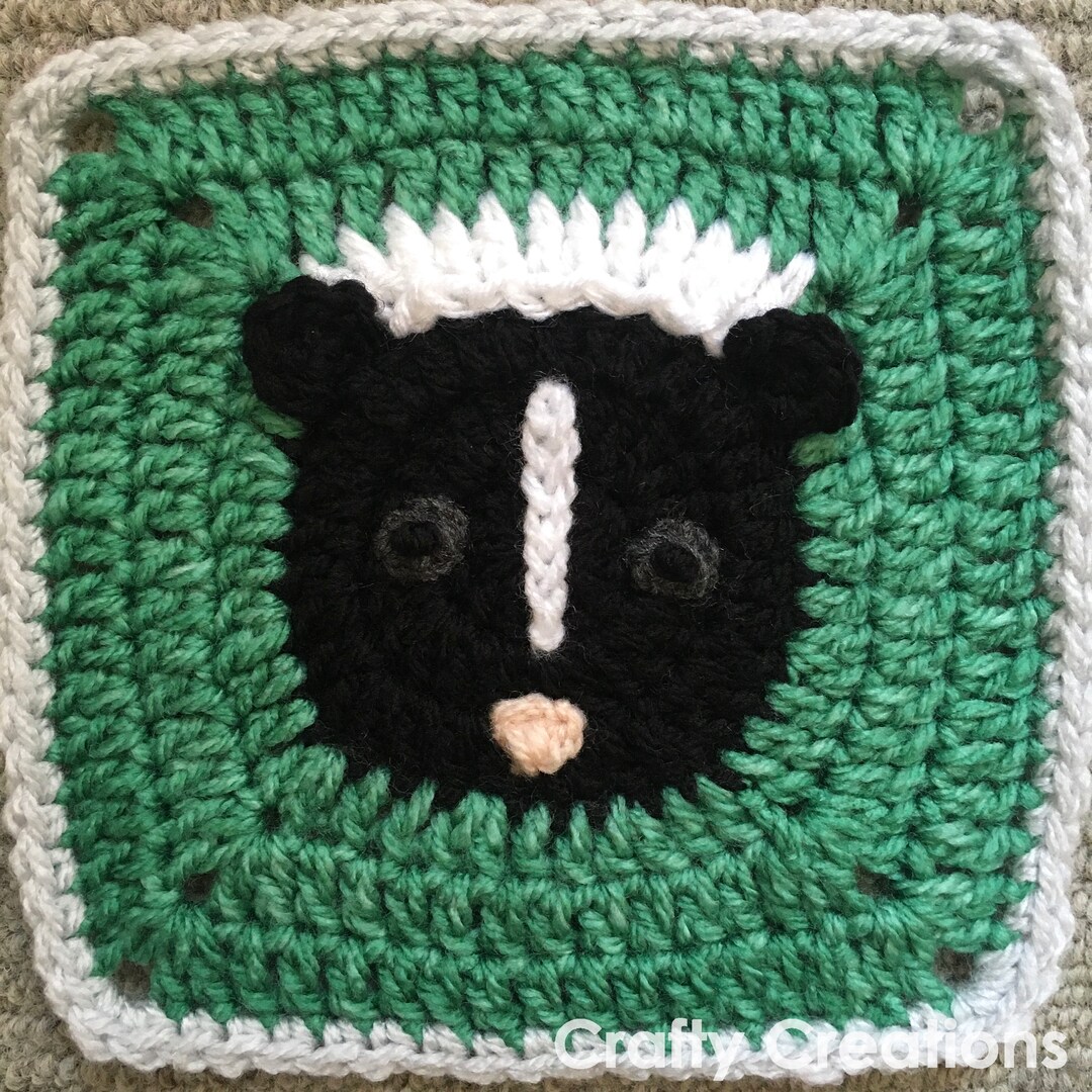 Skunk Granny Square Crochet Pattern - Etsy