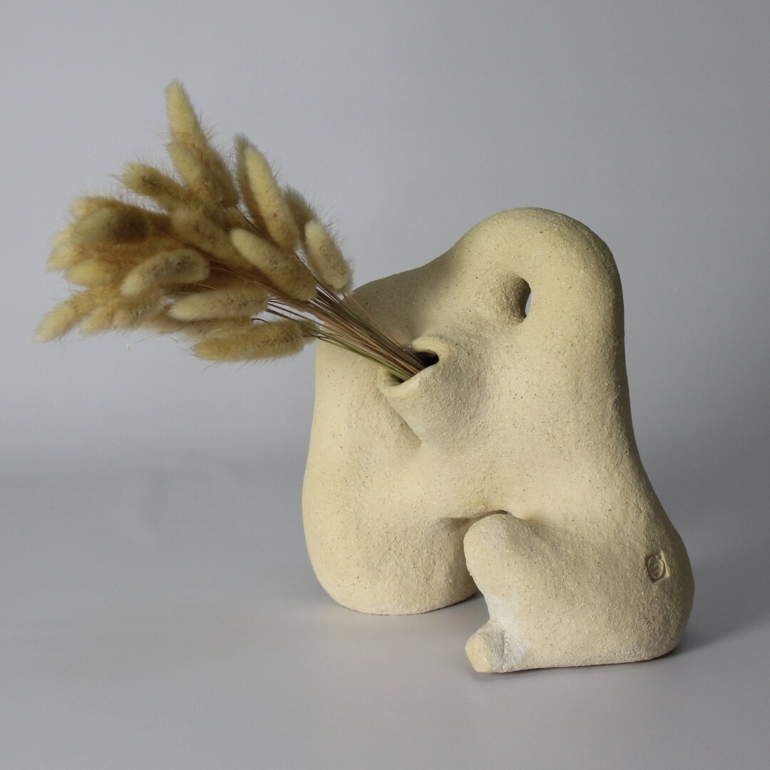 Abstract Female Form Vase: Minimalist Ceramic Sculpture - Etsy