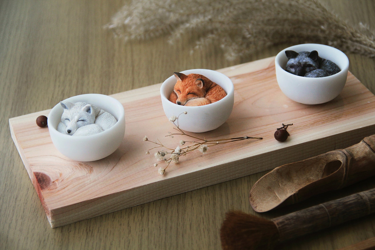 Miniature White Fox Figurine Sleep in Teacup. Handmade Resin Teacup Fox ...