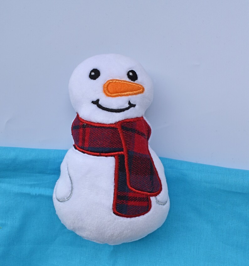 Snowman in Scarf Stuffie ITH Embroidery , Machine Pattern, ITH ...