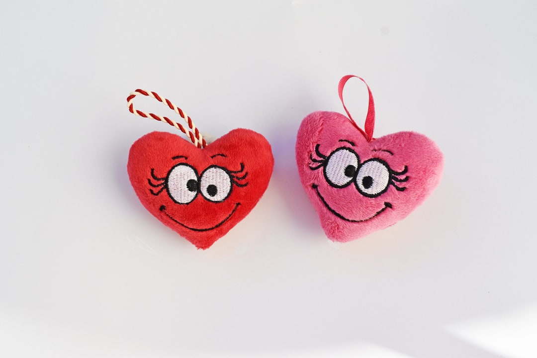 Little Heart in the Hoop 4x4 Heart Stuffie ITH Embroidery , Machine ...