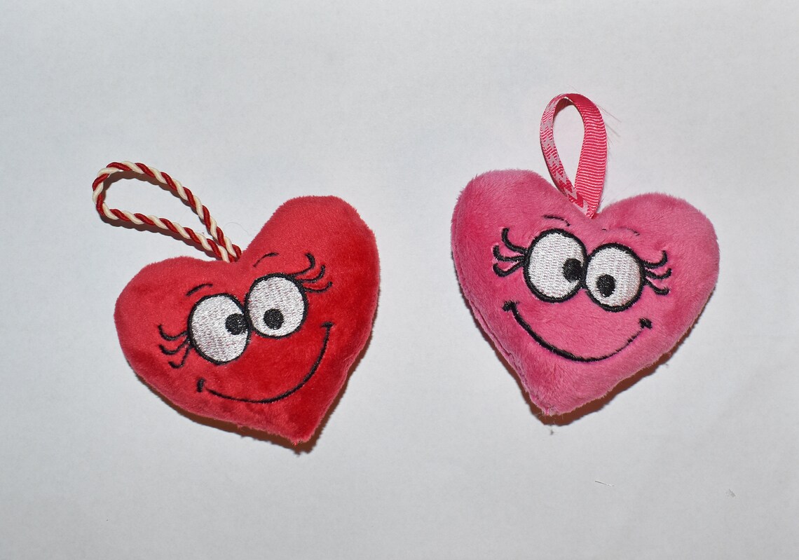 Little Heart in the Hoop 4x4 Heart Stuffie ITH Embroidery , Machine ...