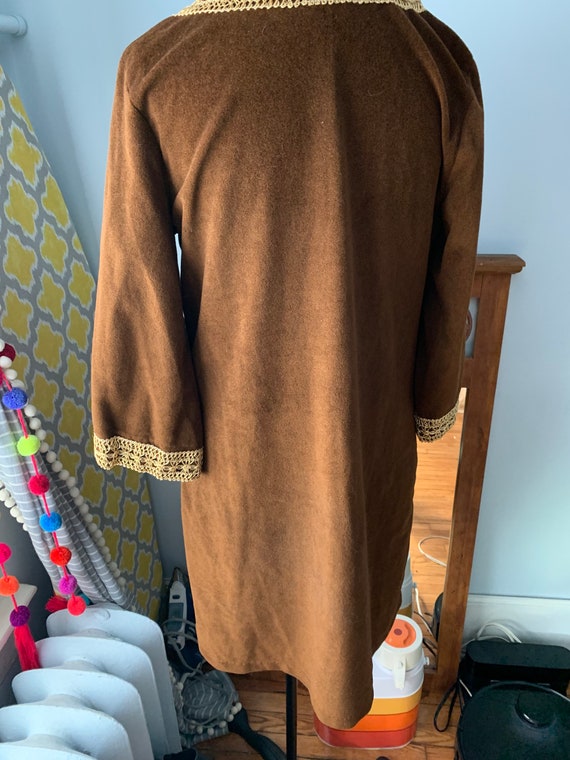 Vintage Brown and Gold Robe Housecoat / 70s Vanity Fa… - Gem