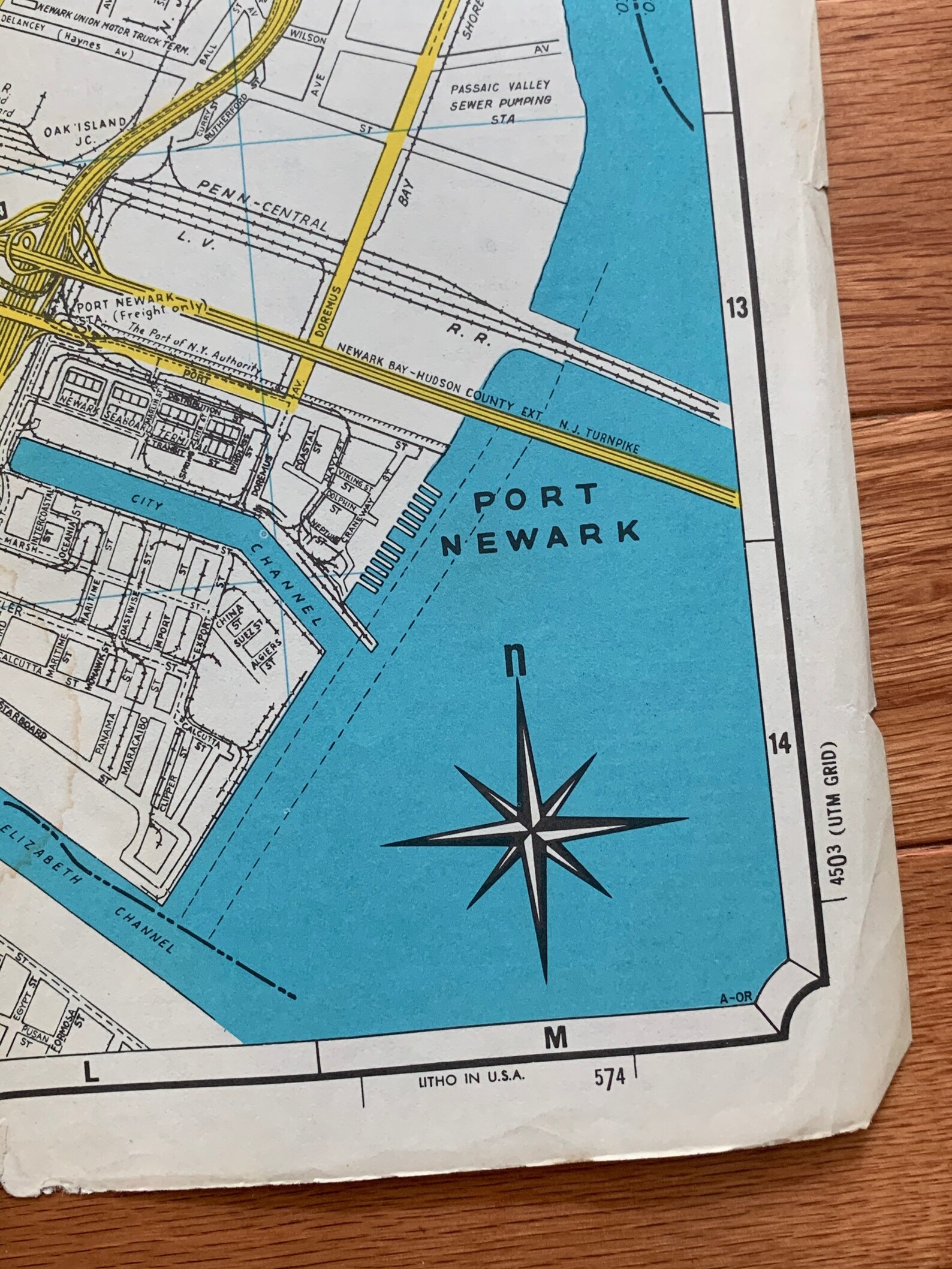 Vintage Fold Out Map / 1976 Street and Road Map of Essex - Etsy