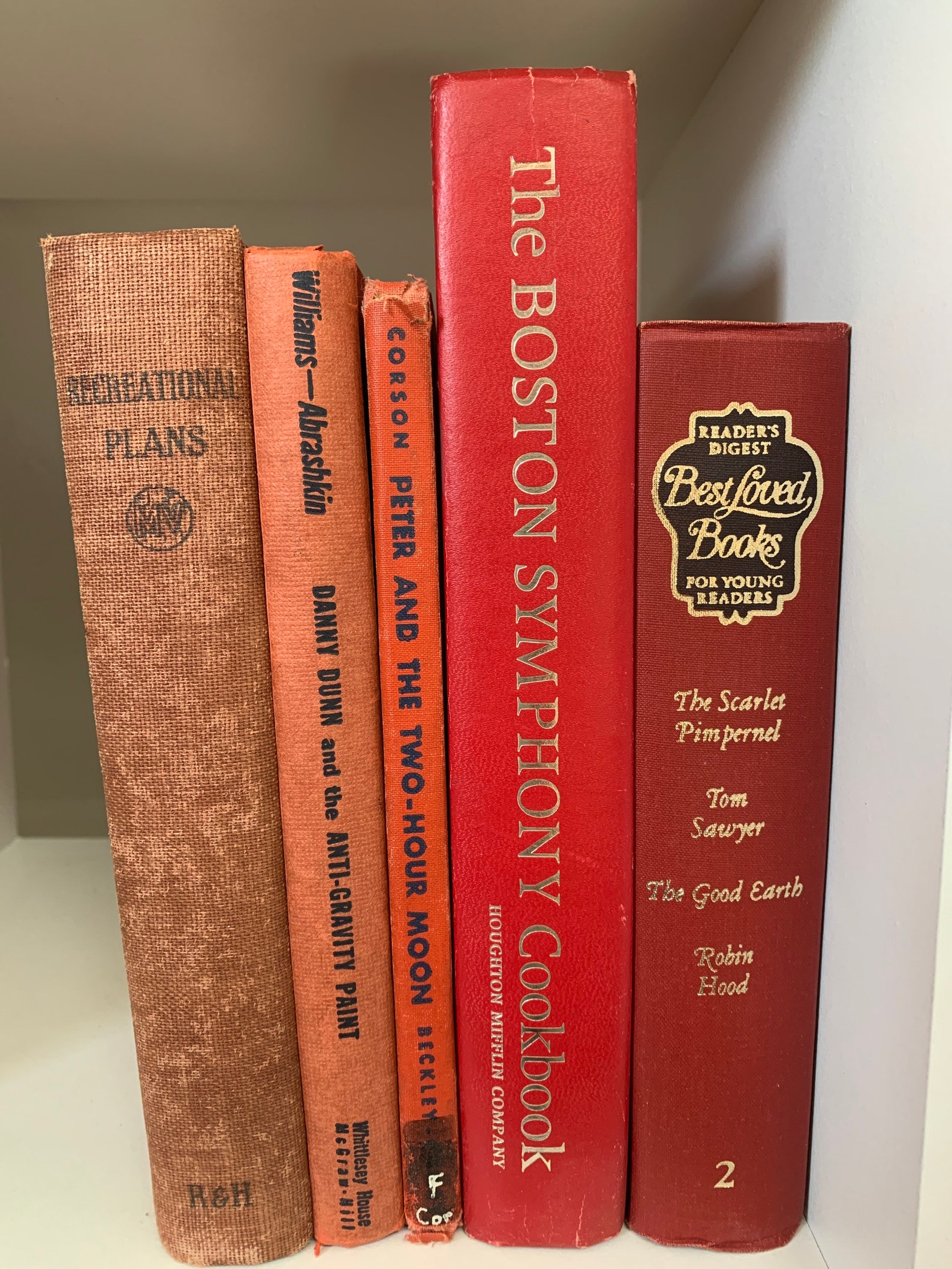 Vintage Book Stack / Red Books /shades of Red Book Decor Lot / Book ...