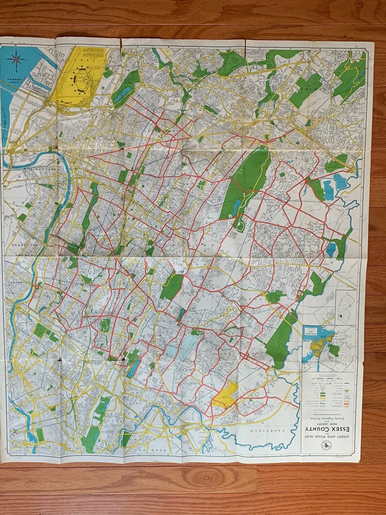 Vintage Fold Out Map / 1976 Street and Road Map of Essex | Etsy