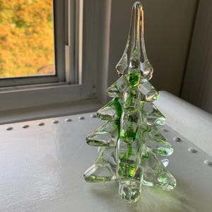 Vintage Glass Christmas Tree Paperweight 6 Inch / Art Glass Ribbon ...