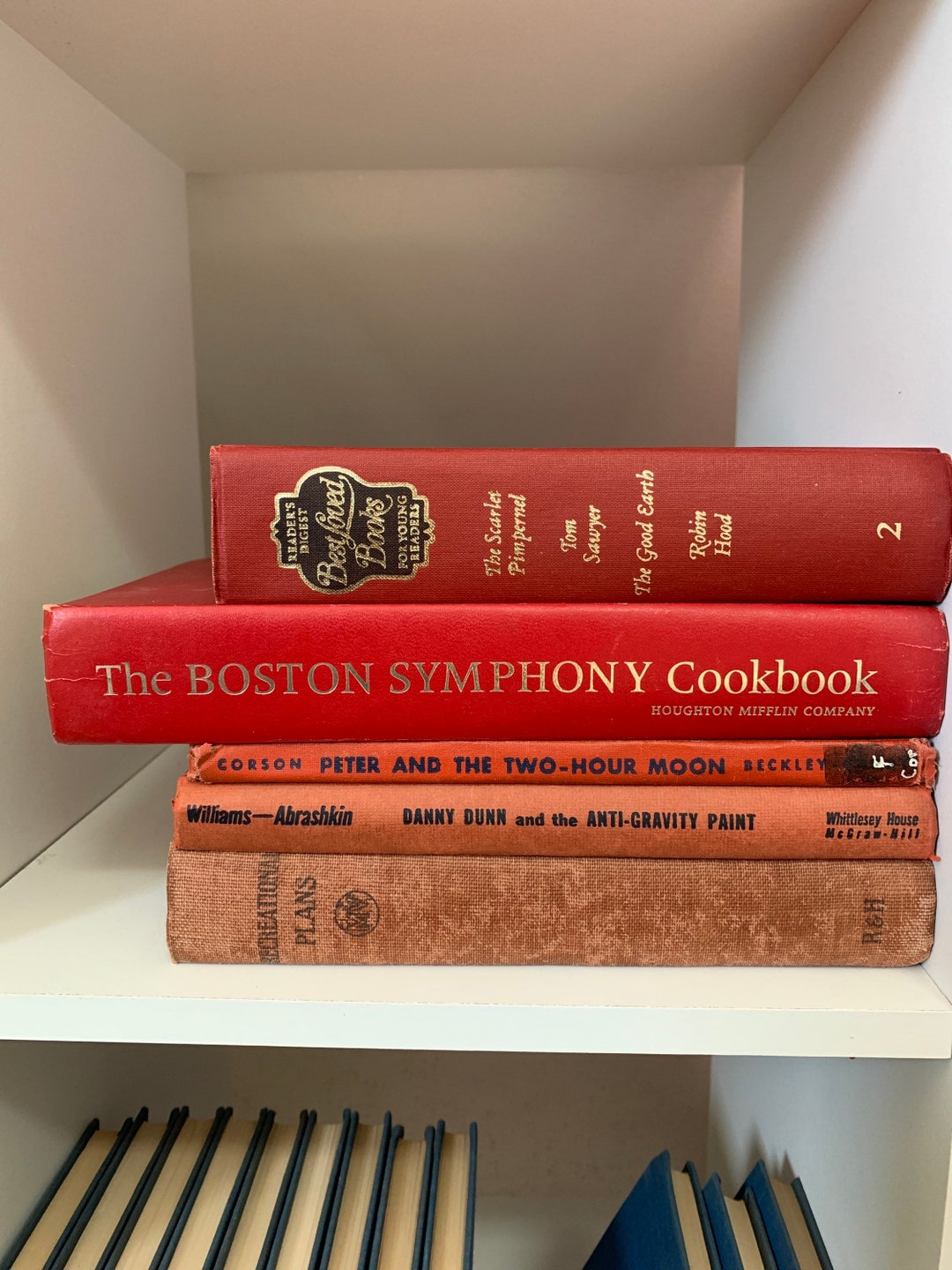 Vintage Book Stack / Red Books /shades of Red Book Decor Lot / - Etsy