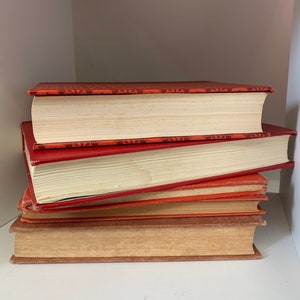 Vintage Book Stack / Red Books /shades of Red Book Decor Lot / Book ...
