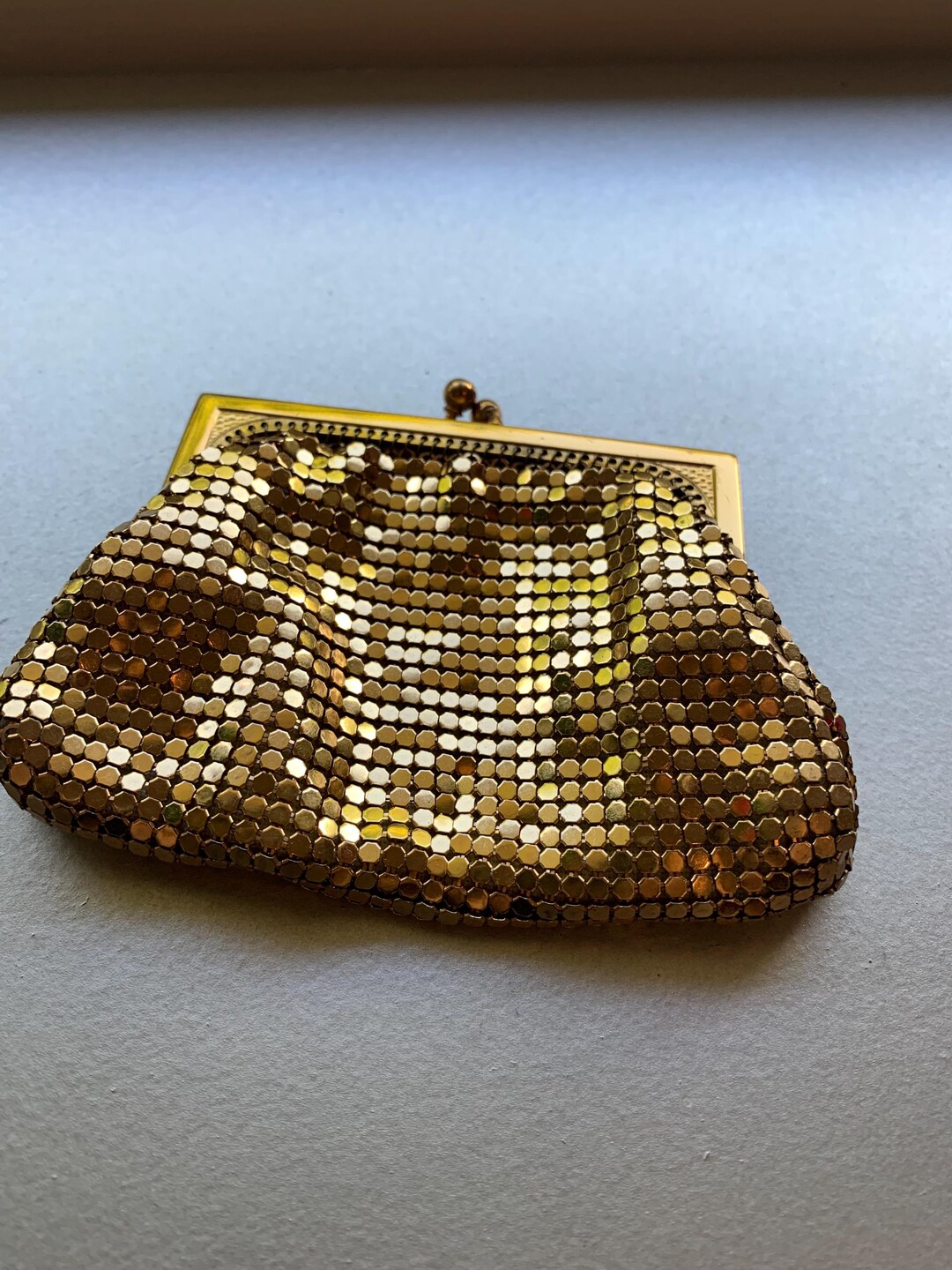 Vintage Whiting and Davis Gold Coin Purse With Kiss Clasp - Etsy