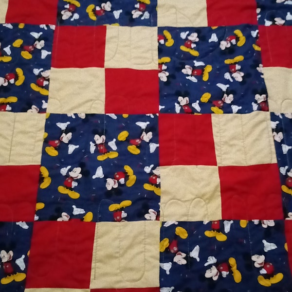 Mickey Mouse Handmade Quilt - Etsy