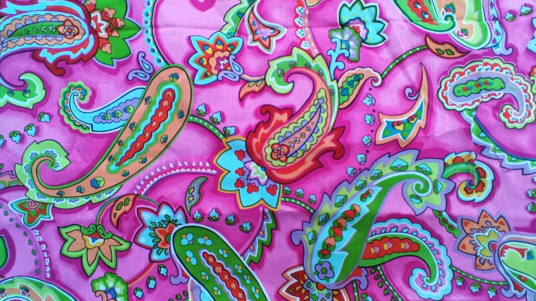 Pink Paisley Fabric Traditions 2006 32 X 44 Inches Fabric - Etsy