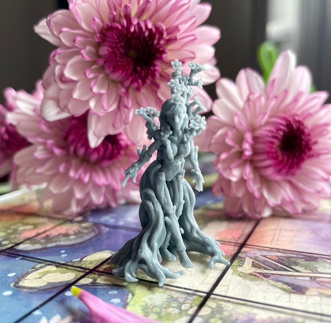 Flower Blossom Dryad || Lady of the Cherry Blossom Festival || 32mm ...