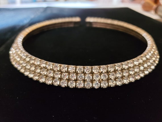 Vintage White Rhinestone Collar/Torque Necklace Prong… - Gem