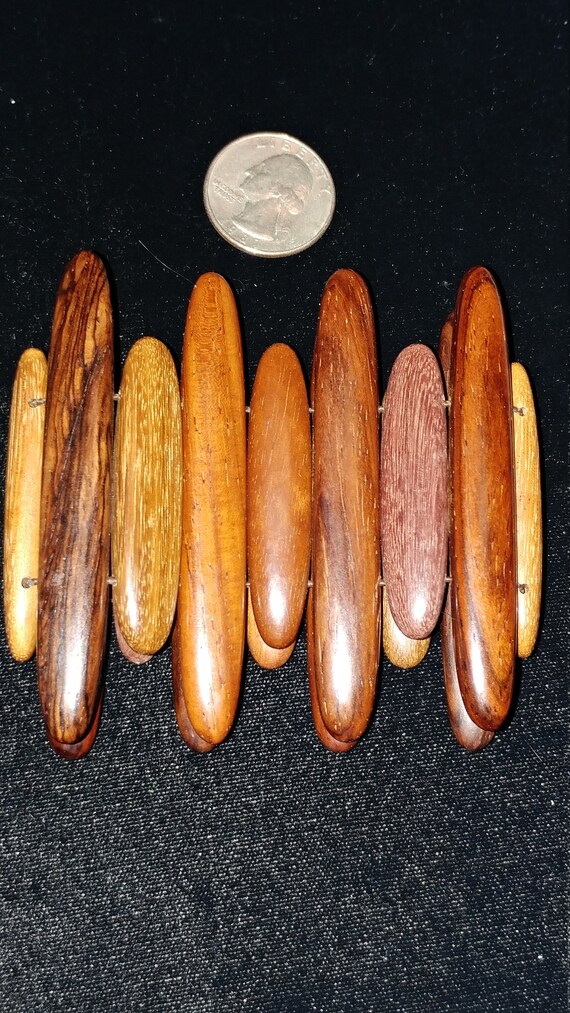 Beautiful Multi-tone Carved Elliptical Wood Cuff Brac… - Gem