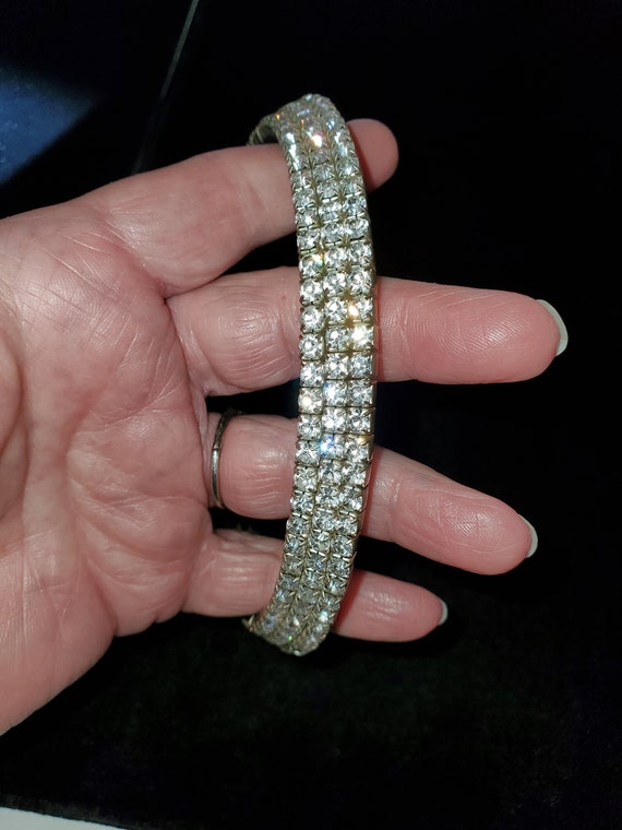 Vintage White Rhinestone Collar/Torque Necklace Prong… - Gem