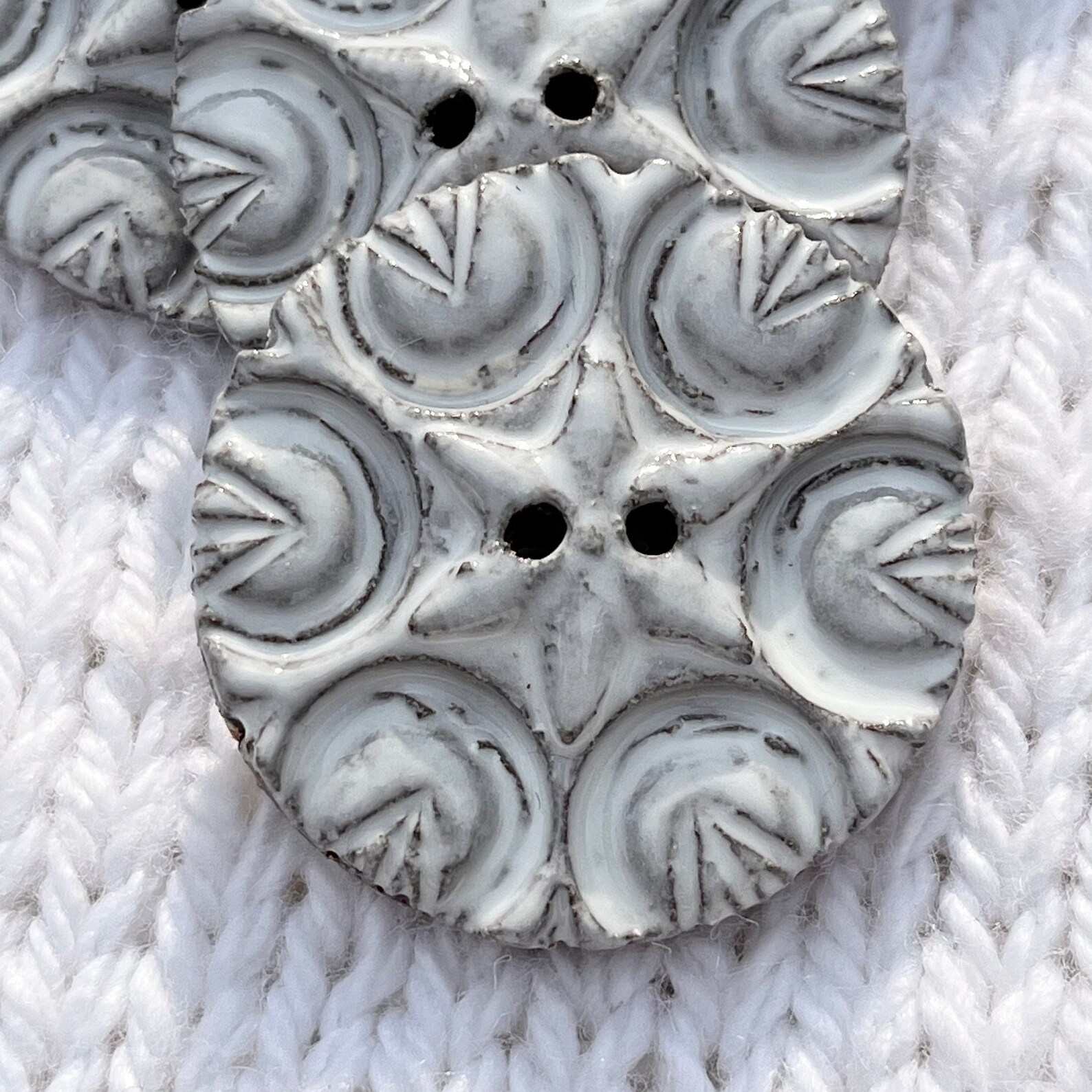 White Tulip Star Button Handmade Ceramic 1 3/8” - Etsy