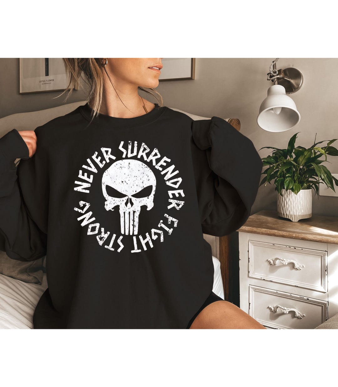Skull Sweatshirt Never Surrender Fight Strong, Unisex Crewneck, Fitness ...