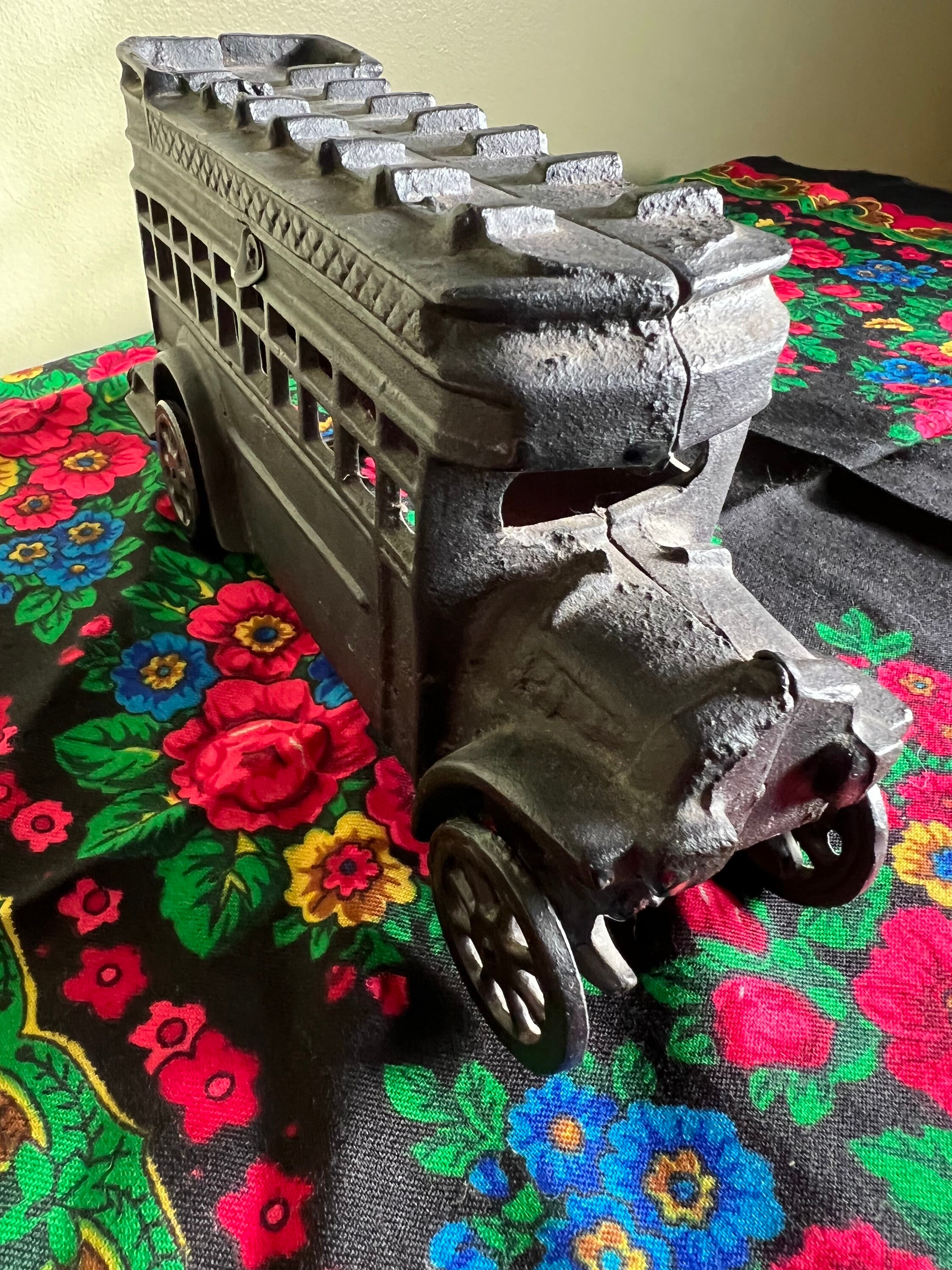 Vintage Cast Iron School Bus - Etsy