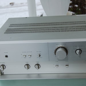 Hitachi HA-7700 / Mosfet / 2x Phono MM&MC / Double Mono / Vintage / Pre ...