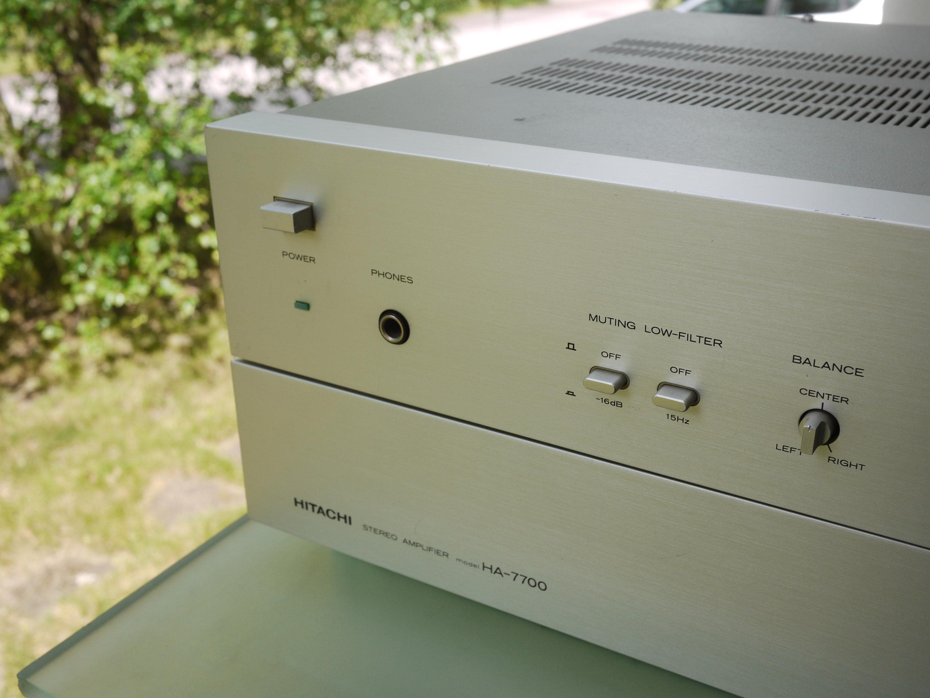 Hitachi HA-7700 / Mosfet / 2x Phono MM&MC / Double Mono / Vintage / Pre ...